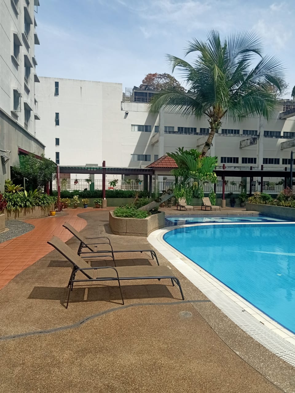 Casa Damansara, Where to Buy Swimming Pool Furniture in Malaysia