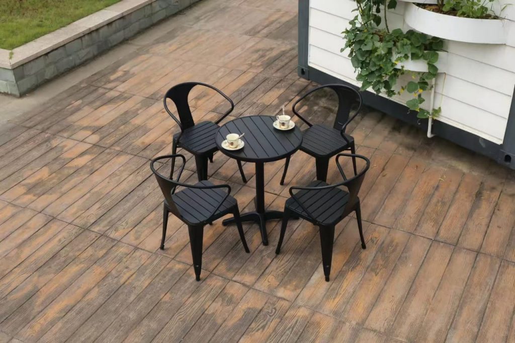 Zus Café Round Table, Outdoor Patio Cafe Table Set